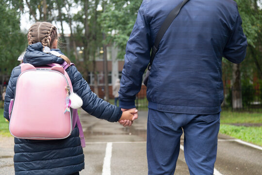 Semesterbeginn Bilder – Durchsuchen 4,492 Archivfotos, Vektorgrafiken ...