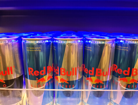 Aludosen Bilder – Durchsuchen 35,310 Archivfotos, Vektorgrafiken und ...