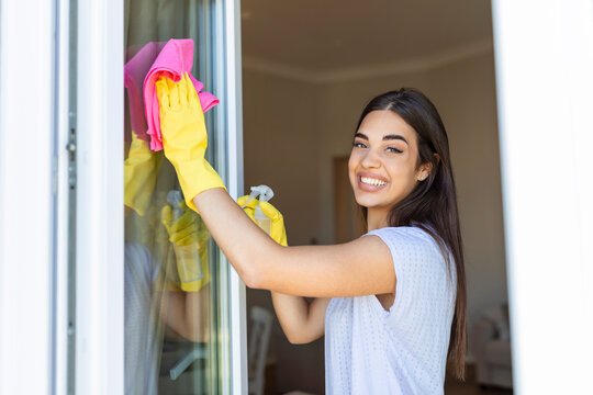 "Washing Up Glove" Images – Browse 2,871 Stock Photos, Vectors, and ...