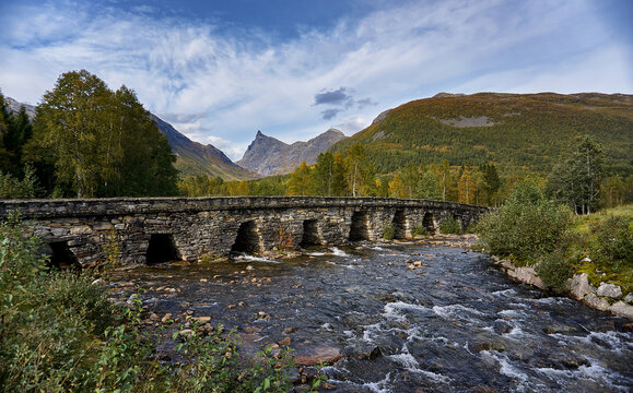 Volda Bilder – Durchsuchen 504 Archivfotos, Vektorgrafiken und Videos ...