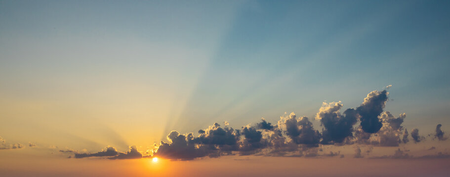 Sunbeams Images – Browse 846,341 Stock Photos, Vectors, and Video ...