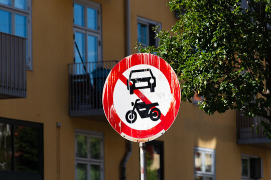 รูปภาพUnallowed – เลือกดูภาพถ่ายสต็อก เวกเตอร์ และวิดีโอ1,903 | Adobe Stock