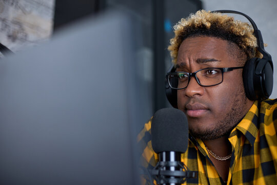 Arranger Images – Browse 1,246 Stock Photos, Vectors, and Video | Adobe ...