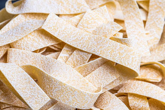 รูปภาพ"Pasta Shapes" – เลือกดูภาพถ่ายสต็อก เวกเตอร์ และวิดีโอ233 ...