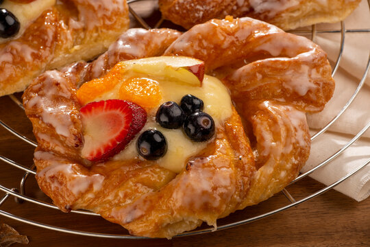 「Erdbeerplunder」の写真素材 | 54件の無料イラスト画像 | Adobe Stock