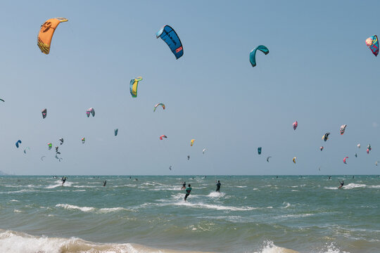 Paraboarding Bilder – Durchsuchen 51,003 Archivfotos, Vektorgrafiken ...