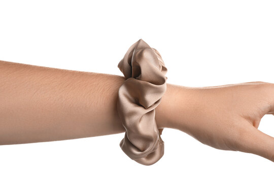 Scrunchie Bilder – Durchsuchen 5,839 Archivfotos, Vektorgrafiken und ...