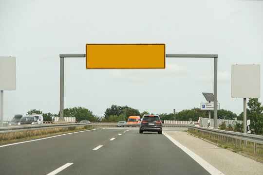 Autobahnschilder Bilder – Durchsuchen 5,386 Archivfotos, Vektorgrafiken ...