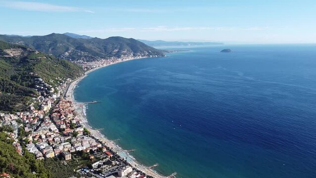 "Colla Bilder – Durchsuchen 1,215 Archivfotos, Vektorgrafiken und ...