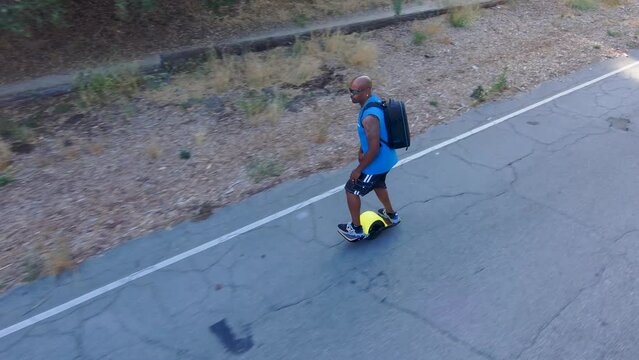 Onewheel Images – Parcourir 408 le catalogue de photos, vecteurs et ...