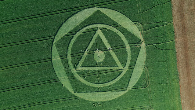 Simple Crop Circle