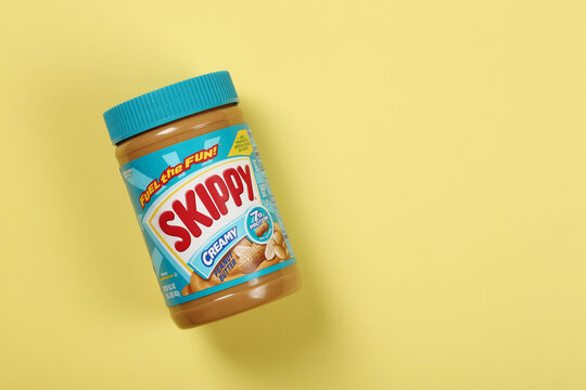 Skippy 이미지 – 찾아보기 1,147 스톡 사진, 벡터 및 비디오 | Adobe Stock