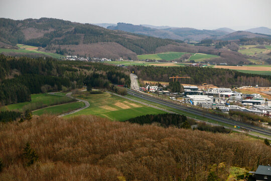 Nordschleife Billeder – Gennemse 1,552 stockfotos, vektorer og videoer ...