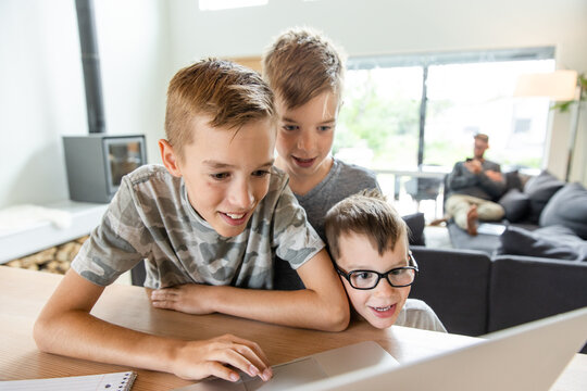 Imágenes de Fascinar: descubre bancos de fotos, ilustraciones, vectores ...