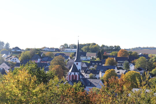 「Morbach」の画像 - 238 件の Stock 写真、ベクターおよびビデオ | Adobe Stock