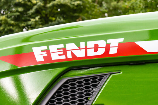 Fendt-Bilder: Stock-Fotos & -Videos. | Adobe Stock