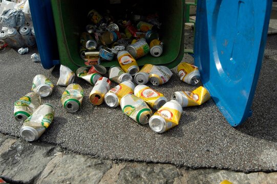 Aludosen Images – Browse 29 Stock Photos, Vectors, and Video | Adobe Stock