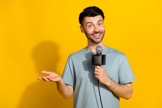 Imágenes de Locutor: descubre bancos de fotos, ilustraciones, vectores ...