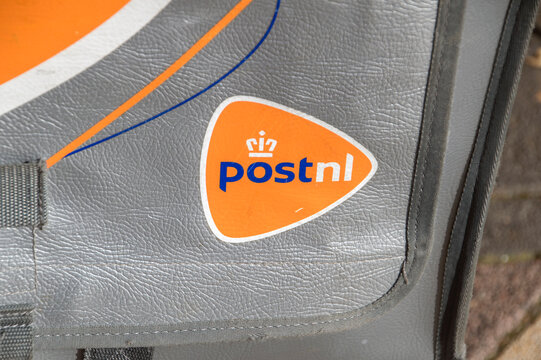 "Postman Bag" Bilder – Durchsuchen 76 Archivfotos, Vektorgrafiken und ...