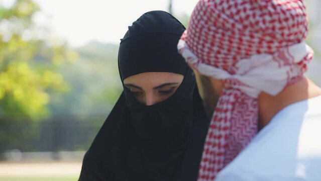 Disrespect Bilder – Durchsuchen 9,944 Archivfotos, Vektorgrafiken und Videos | Adobe Stock