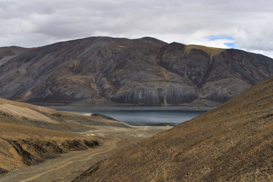 Aberrated Bilder – Durchsuchen 11,770 Archivfotos, Vektorgrafiken und ...