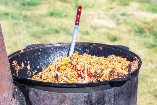 Panful Bilder – Durchsuchen 1,300 Archivfotos, Vektorgrafiken und ...