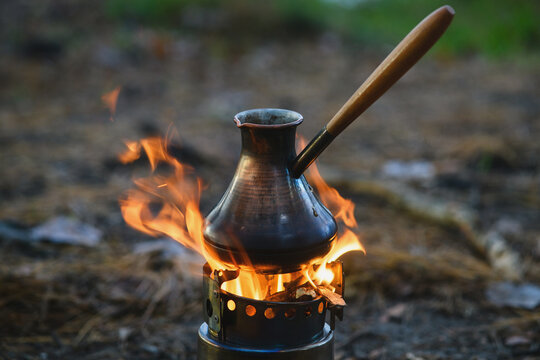 รูปภาพDzezva – เลือกดูภาพถ่ายสต็อก เวกเตอร์ และวิดีโอ15,762 | Adobe Stock