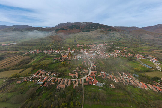 Valisoara - Images et vidéos libres de droits | Adobe Stock
