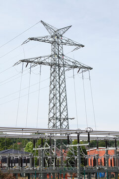 Strommast Bilder – Durchsuchen 96,520 Archivfotos, Vektorgrafiken und ...