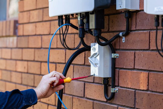 รูปภาพInstall – เลือกดูภาพถ่ายสต็อก เวกเตอร์ และวิดีโอ577,049 | Adobe Stock