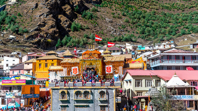 รูปภาพBadrinath – เลือกดูภาพถ่ายสต็อก เวกเตอร์ และวิดีโอ437 | Adobe Stock