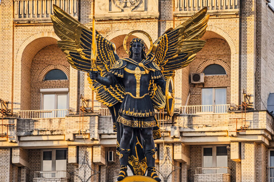 「Archangel Michael Symbol」の画像 - 2,551 件の Stock 写真、ベクターおよびビデオ | Adobe Stock