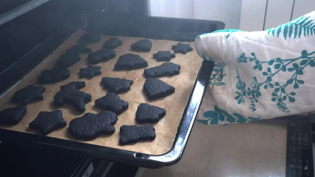 Burnt Cookies Images – Browse 8,992 Stock Photos, Vectors, and Video ...