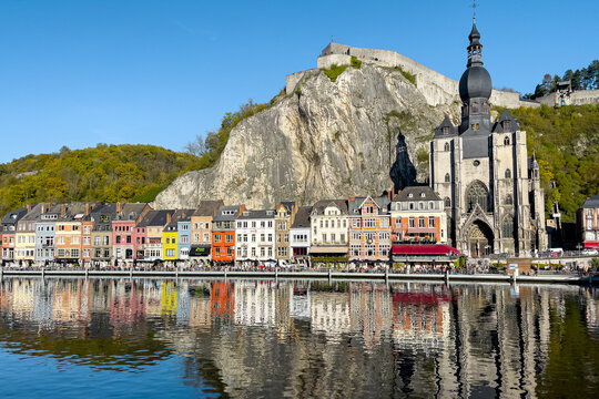 รูปภาพWallonian – เลือกดูภาพถ่ายสต็อก เวกเตอร์ และวิดีโอ4,000 | Adobe Stock