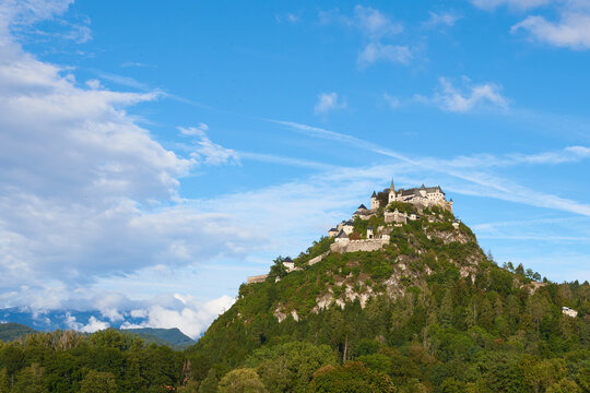 รูปภาพRitterburg – เลือกดูภาพถ่ายสต็อก เวกเตอร์ และวิดีโอ4,914 | Adobe ...