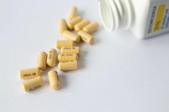 「Concerta」の写真素材 | 440件の無料イラスト画像 | Adobe Stock