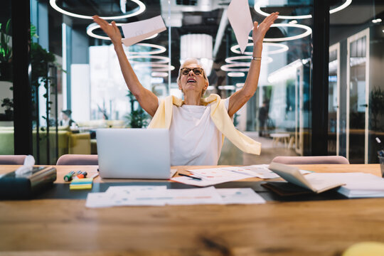 Workoholic bilder – Bläddra bland 158,175 stockfoton, vektorer och ...