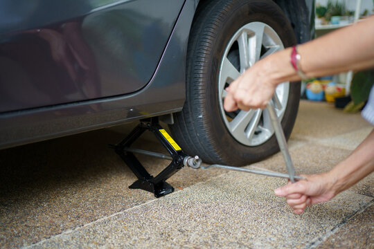 "Car Jacking" Billeder – Gennemse 4,265 stockfotos, vektorer og videoer ...