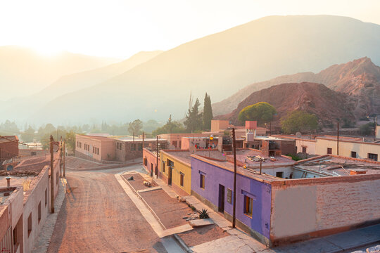 Purmamarca 이미지 – 찾아보기 3,599 스톡 사진, 벡터 및 비디오 | Adobe Stock