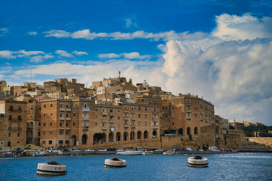 Senglea Images – Browse 2,412 Stock Photos, Vectors, and Video | Adobe ...