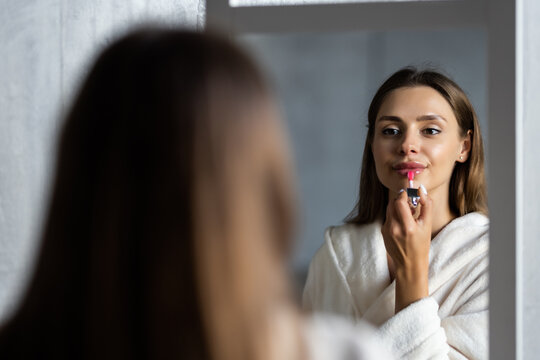 Self-Grooming Images – Browse 40 Stock Photos, Vectors, and Video ...