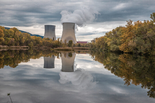 Nuclear-Power Images – Browse 36,362 Stock Photos, Vectors, and Video ...