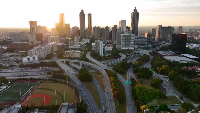 "Atlanta Skyline" Imagens – Procure 620 fotos, vetores e vídeos | Adobe ...