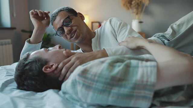 Mire Video Imagens – Procure 25,260 fotos, vetores e vídeos | Adobe Stock