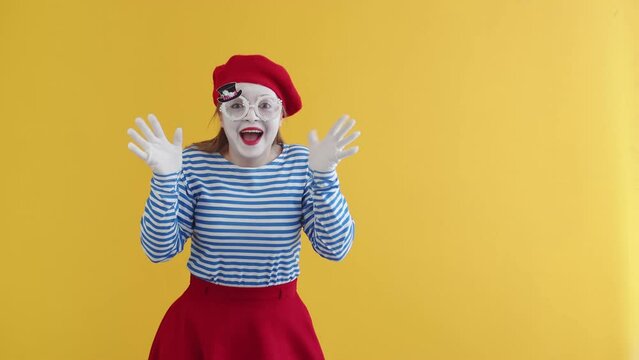 Funny Mime Images – Browse 9,378 Stock Photos, Vectors, and Video ...