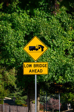 "Truck Symbol" Images – Browse 31 Stock Photos, Vectors, and Video ...