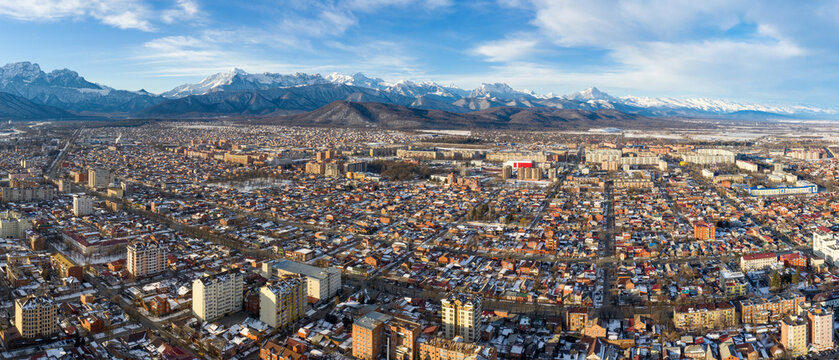 「Vladikavkaz」の画像 - 673 件の Stock 写真、ベクターおよびビデオ | Adobe Stock