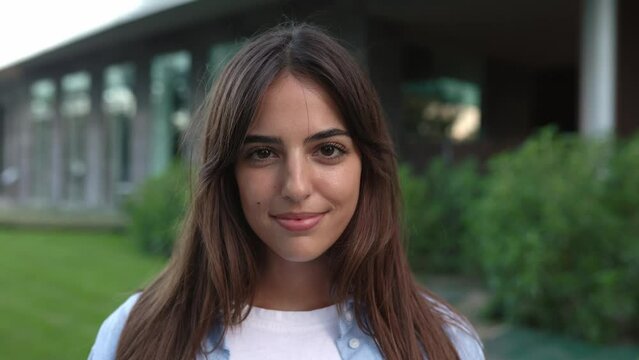 Thoothy Bilder – Durchsuchen 33 Archivfotos, Vektorgrafiken und Videos ...