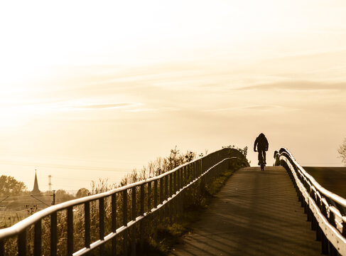 Imágenes de Parapeto: descubre bancos de fotos, ilustraciones, vectores ...