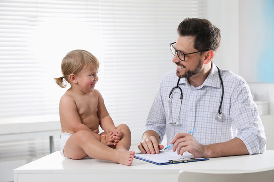 Paediatric Images – Browse 176,947 Stock Photos, Vectors, and Video ...